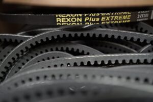 Conozca a los tipos de banda automotriz